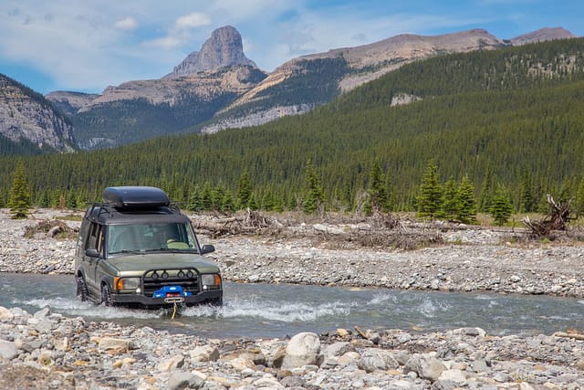 Tips for Driving Through Water | Off-Road Discovery