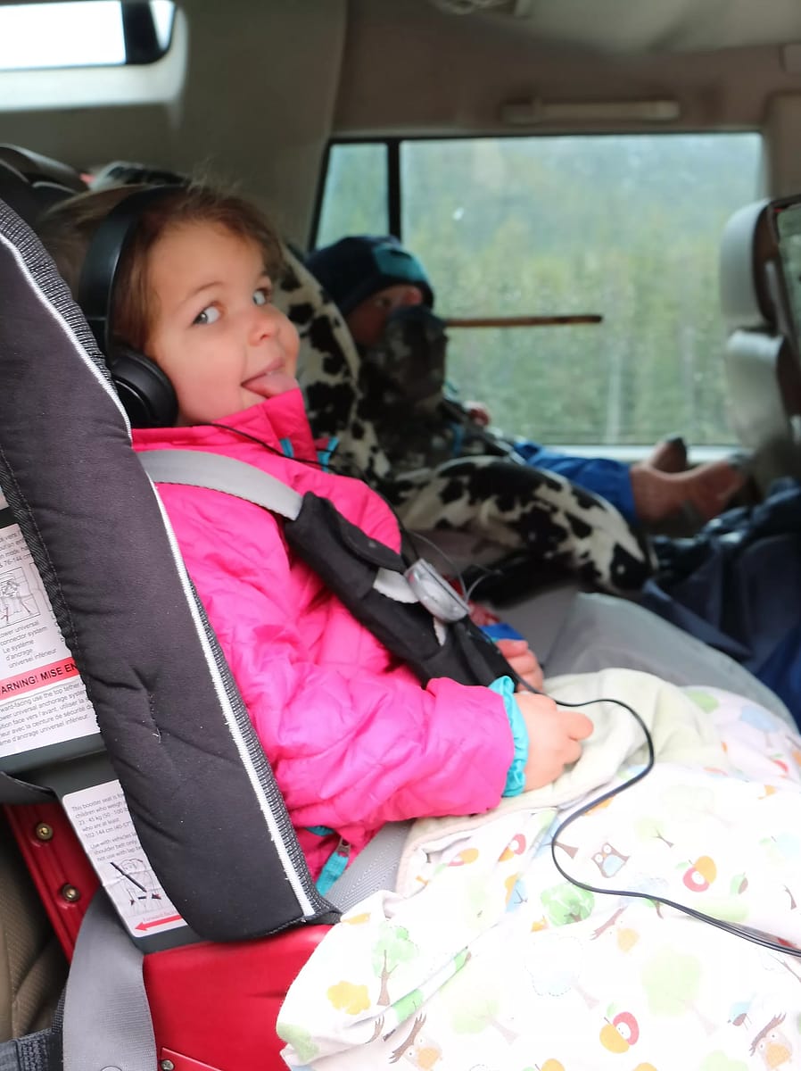 7 Best Road Trip Activities for Toddlers and Young Kids | Off-Road ...