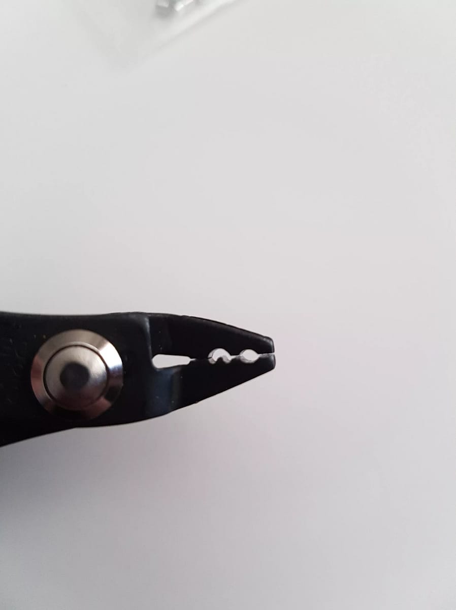 Tutorial - How to Make a Needle Threader | Thread Bare