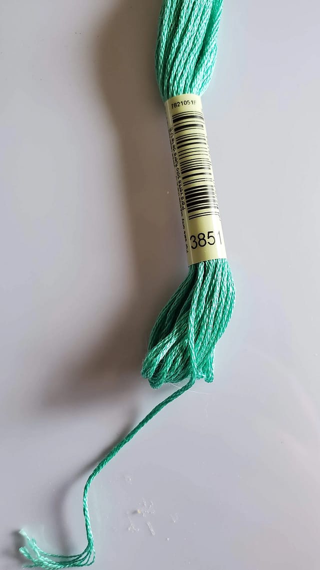 Learning to Cross-Stitch | Thread Bare